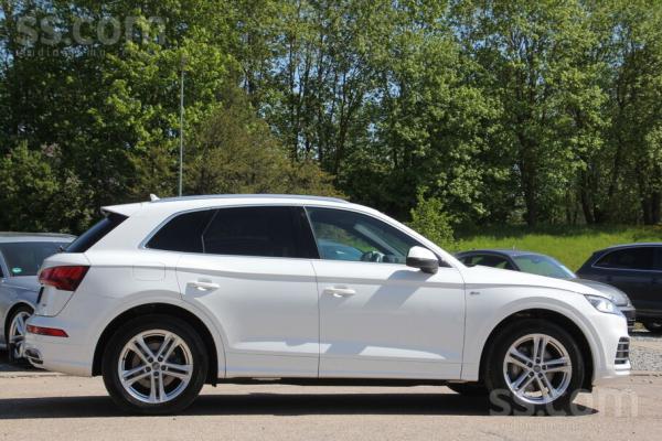 White Audi Q5 2018 in Tukums, with an engine capacity of 2.00 L and mileage of 0 thousand km for 21000 €, photo 5 on AUTOMOTO.COM.LV