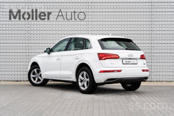 White Audi Q5 2018 in Riga, with an engine capacity of 2.00 L and mileage of 73 thousand km for 28450 €, photo 3 on AUTOMOTO.COM.LV