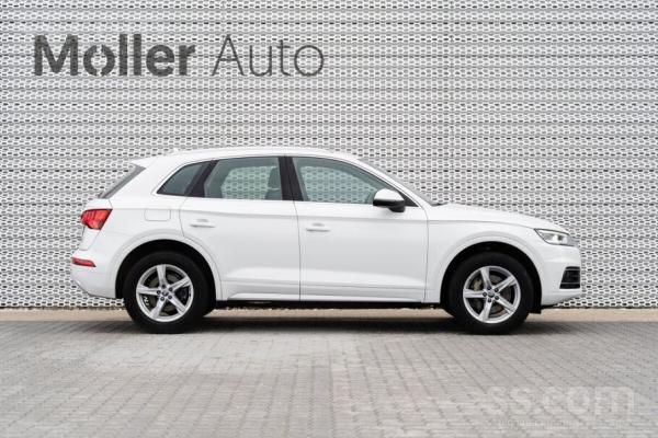 White Audi Q5 2018 in Riga, with an engine capacity of 2.00 L and mileage of 73 thousand km for 28450 €, photo 5 on AUTOMOTO.COM.LV