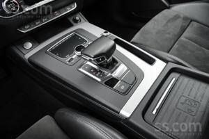 White Audi Q5 2018 in Riga, with an engine capacity of 2.00 L and mileage of 73 thousand km for 28450 €, photo 23 on AUTOMOTO.COM.LV