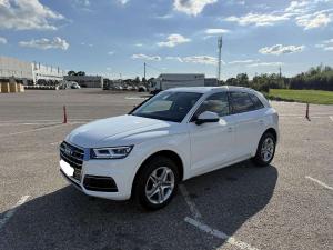 Balts Audi Q5 2018 Kauņa, ar dzinēja tilpumu 1.98 L un nobraukumu 86 tūkst. km par 27000 €, foto  vietnē AUTOMOTO.COM.LV