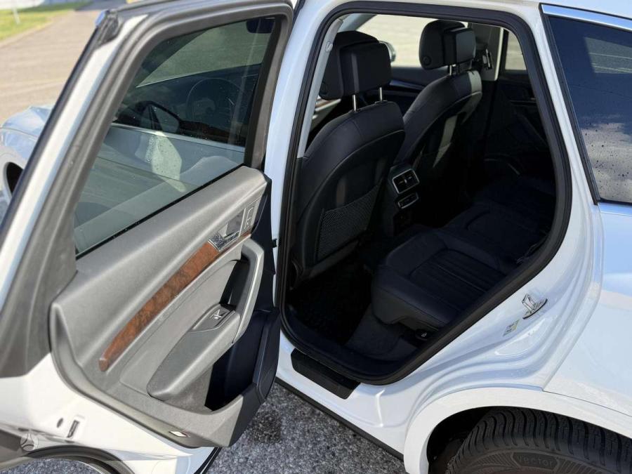 Balts Audi Q5 2018 Kauņa, ar dzinēja tilpumu 1.98 L un nobraukumu 86 tūkst. km par 27000 €, foto 10 vietnē AUTOMOTO.COM.LV