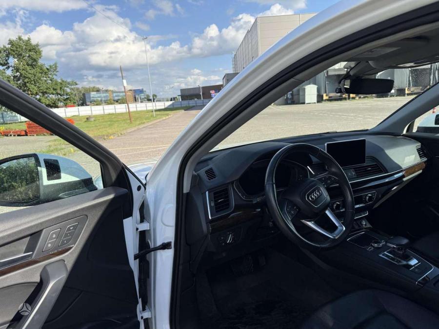 Balts Audi Q5 2018 Kauņa, ar dzinēja tilpumu 1.98 L un nobraukumu 86 tūkst. km par 27000 €, foto 18 vietnē AUTOMOTO.COM.LV