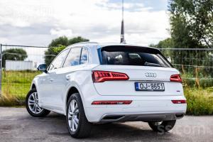 White Audi Q5 2018 in Riga, with an engine capacity of 2.00 L and mileage of 268 thousand km for 20990 €, photo 7 on AUTOMOTO.COM.LV