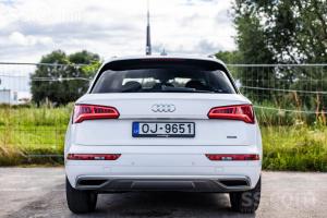 White Audi Q5 2018 in Riga, with an engine capacity of 2.00 L and mileage of 268 thousand km for 20990 €, photo 9 on AUTOMOTO.COM.LV
