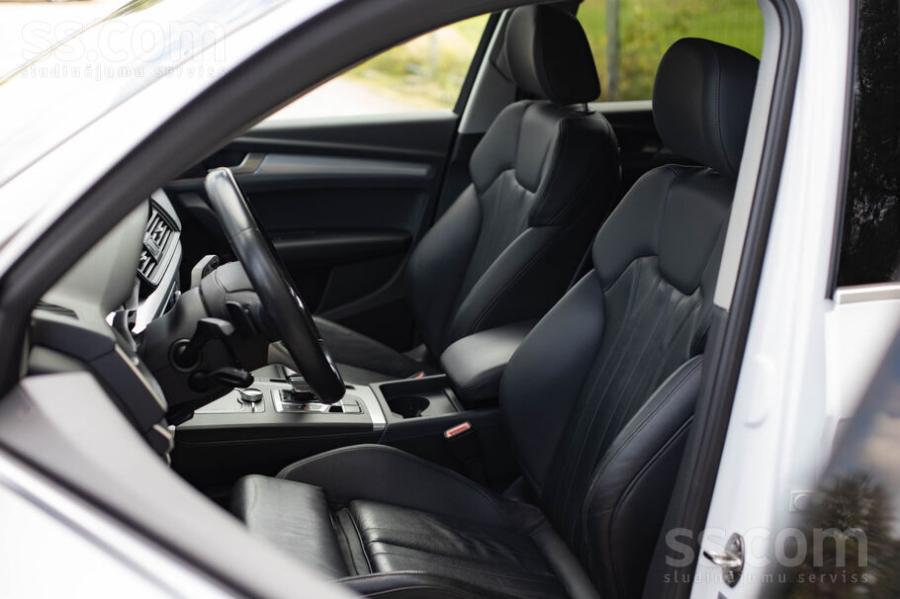 White Audi Q5 2018 in Riga, with an engine capacity of 2.00 L and mileage of 268 thousand km for 20990 €, photo 14 on AUTOMOTO.COM.LV
