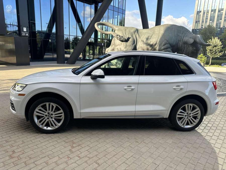 Balts Audi Q5 2018 Viļņa, ar dzinēja tilpumu 1.98 L un nobraukumu 200 tūkst. km par 18900 €, foto 7 vietnē AUTOMOTO.COM.LV