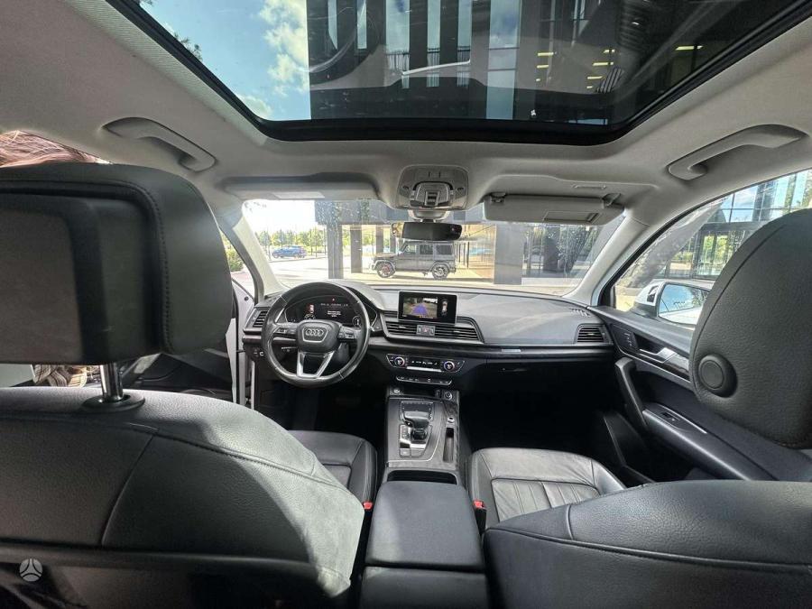 Balts Audi Q5 2018 Viļņa, ar dzinēja tilpumu 1.98 L un nobraukumu 200 tūkst. km par 18900 €, foto 12 vietnē AUTOMOTO.COM.LV