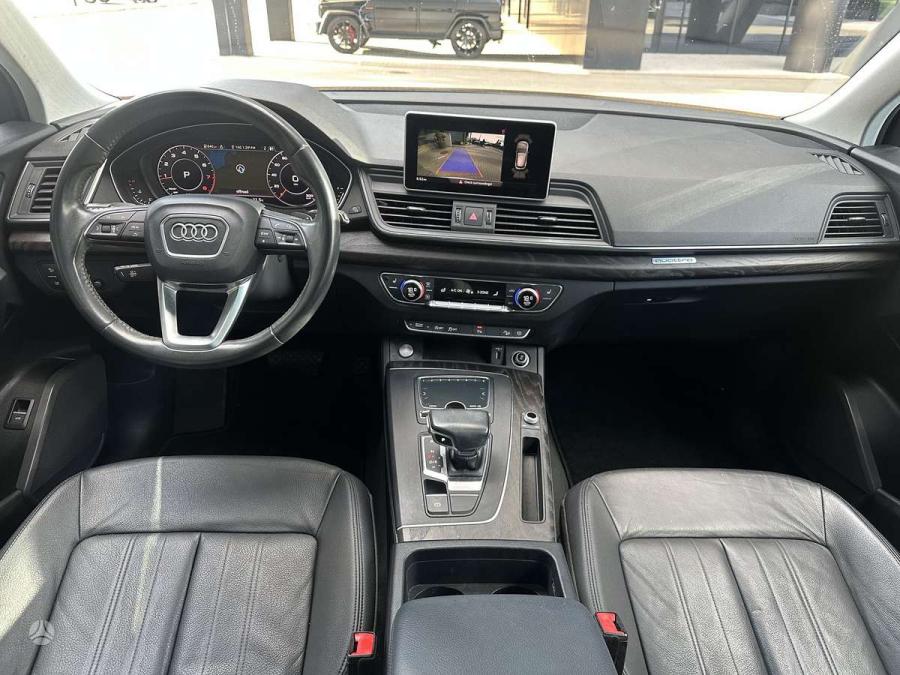 Balts Audi Q5 2018 Viļņa, ar dzinēja tilpumu 1.98 L un nobraukumu 200 tūkst. km par 18900 €, foto 13 vietnē AUTOMOTO.COM.LV