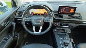 White Audi Q5 2018 in Klaipeda, with an engine capacity of 2.00 L and mileage of 52 thousand km for 20800 €, photo 19 on AUTOMOTO.COM.LV