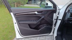 White Audi Q5 2018 in Klaipeda, with an engine capacity of 2.00 L and mileage of 52 thousand km for 20800 €, photo 33 on AUTOMOTO.COM.LV