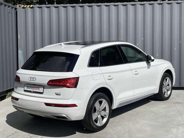 Balts Audi Q5 2018 Viļņa, ar dzinēja tilpumu 1.98 L un nobraukumu 150 tūkst. km par 23000 €, foto 4 vietnē AUTOMOTO.COM.LV