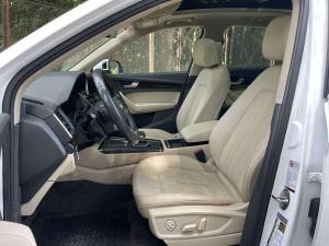 Balts Audi Q5 2018 Viļņa, ar dzinēja tilpumu 1.98 L un nobraukumu 150 tūkst. km par 23000 €, foto 11 vietnē AUTOMOTO.COM.LV