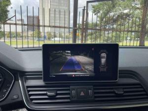 Balts Audi Q5 2018 Viļņa, ar dzinēja tilpumu 1.98 L un nobraukumu 150 tūkst. km par 23000 €, foto 16 vietnē AUTOMOTO.COM.LV