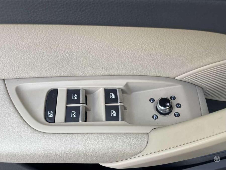 Balts Audi Q5 2018 Viļņa, ar dzinēja tilpumu 1.98 L un nobraukumu 150 tūkst. km par 23000 €, foto 21 vietnē AUTOMOTO.COM.LV