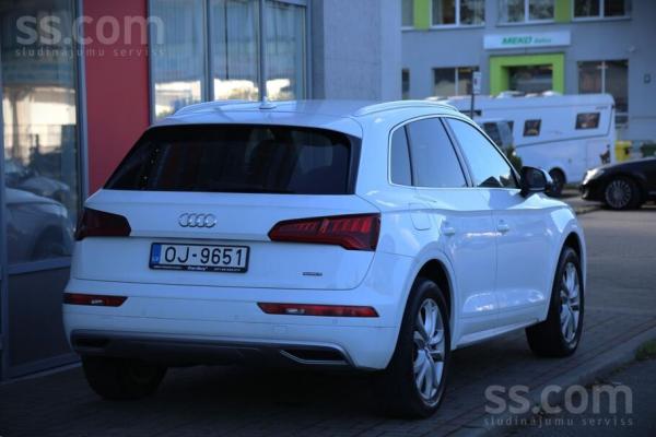 Ауди Ку 5 2018 в Рига на AUTOMOTO.COM.LV Белый Ауди Ку 5 2018 в Рига, объемом двигателя 2.00 л и пробегом 268 тыс. км за 18995 €, фото 7 на AUTOMOTO.COM.LV
