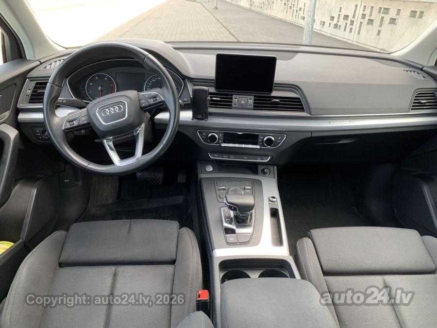 White Audi Q5 2019 in Tallinn, with an engine capacity of 2.00 L and mileage of 67 thousand km for 22900 €, photo 15 on AUTOMOTO.COM.LV
