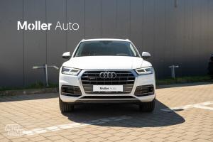 White Audi Q5 2019 in Vilnius, with an engine capacity of 2.00 L and mileage of 161 thousand km for 27500 €, photo 3 on AUTOMOTO.COM.LV