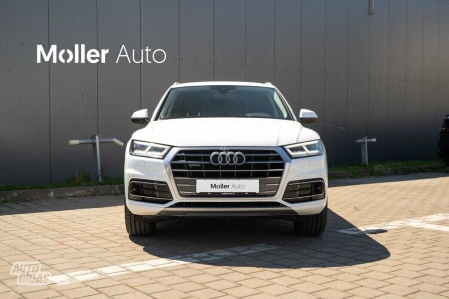 White Audi Q5 2019 in Vilnius, with an engine capacity of 2.00 L and mileage of 161 thousand km for 27500 €, photo 3 on AUTOMOTO.COM.LV