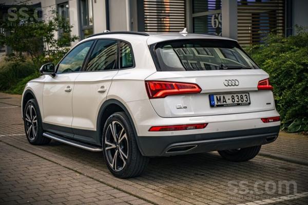 Balts Audi Q5 2019 Rīga, ar dzinēja tilpumu 2.00 L un nobraukumu 203 tūkst. km par 19990 €, foto 7 vietnē AUTOMOTO.COM.LV