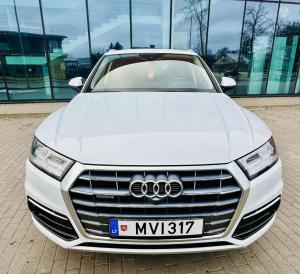 Balts Audi Q5 2020 Utena, ar dzinēja tilpumu 2.97 L un nobraukumu 66 tūkst. km par 37500 €, foto  vietnē AUTOMOTO.COM.LV