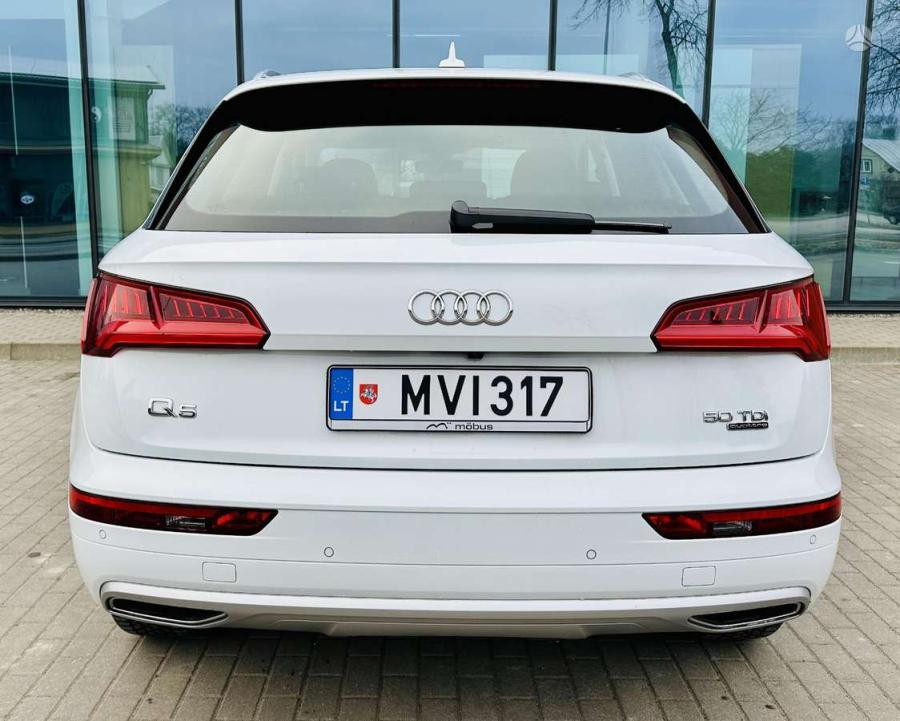White Audi Q5 2020 in Utena, with an engine capacity of 2.97 L and mileage of 66 thousand km for 37500 €, photo 11 on AUTOMOTO.COM.LV