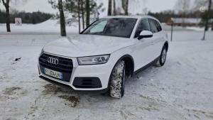 White Audi Q5 2020 in Taurage, with an engine capacity of 1.97 L and mileage of 199 thousand km for 20750 €, photo  on AUTOMOTO.COM.LV
