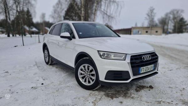 White Audi Q5 2020 in Taurage, with an engine capacity of 1.97 L and mileage of 199 thousand km for 20750 €, photo 2 on AUTOMOTO.COM.LV