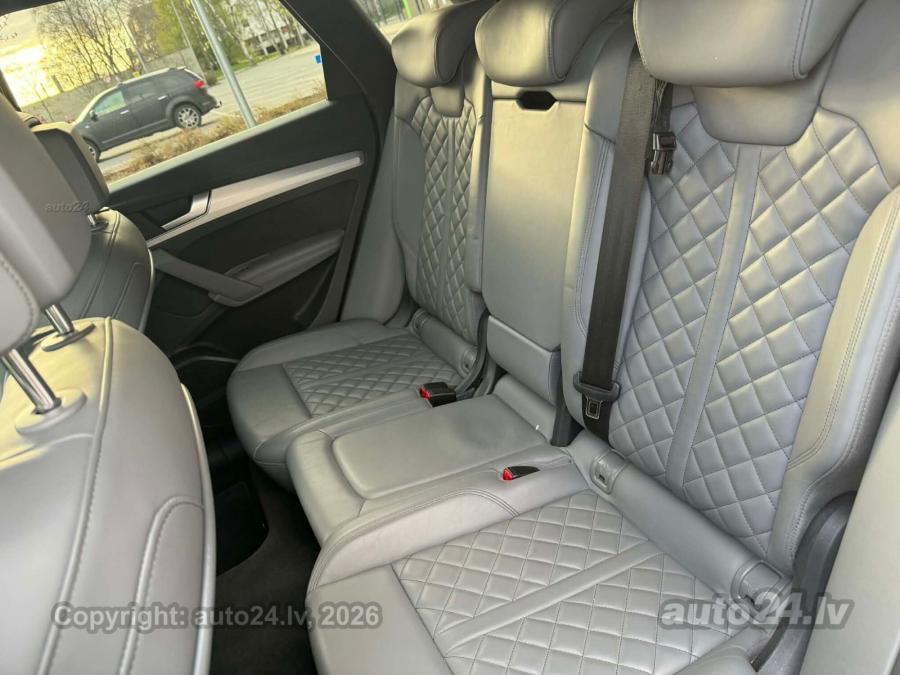 Balts Audi Q5 2020 Tallina, ar dzinēja tilpumu 2.00 L un nobraukumu 99 tūkst. km par 28800 €, foto 9 vietnē AUTOMOTO.COM.LV