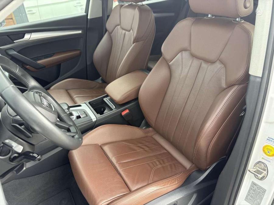 White Audi Q5 2020 in Vilnius, with an engine capacity of 1.98 L and mileage of 118 thousand km for 26500 €, photo 19 on AUTOMOTO.COM.LV