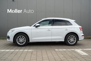 White Audi Q5 2020 in Vilnius, with an engine capacity of 2.00 L and mileage of 142 thousand km for 28350 €, photo 5 on AUTOMOTO.COM.LV