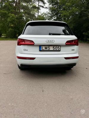 White Audi Q5 2020 in Palanga, with an engine capacity of 1.98 L and mileage of 117 thousand km for 25400 €, photo 5 on AUTOMOTO.COM.LV