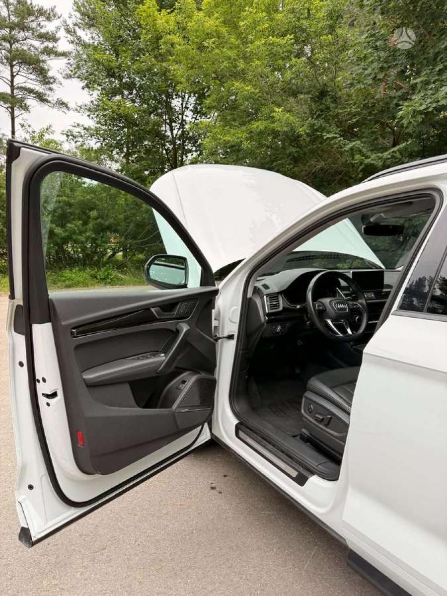 White Audi Q5 2020 in Palanga, with an engine capacity of 1.98 L and mileage of 117 thousand km for 25400 €, photo 7 on AUTOMOTO.COM.LV