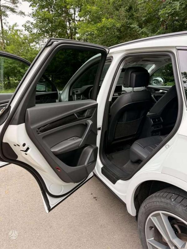 White Audi Q5 2020 in Palanga, with an engine capacity of 1.98 L and mileage of 117 thousand km for 25400 €, photo 10 on AUTOMOTO.COM.LV