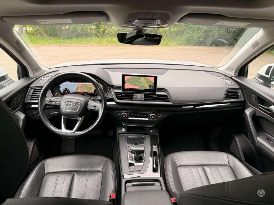 White Audi Q5 2020 in Palanga, with an engine capacity of 1.98 L and mileage of 117 thousand km for 25400 €, photo 19 on AUTOMOTO.COM.LV