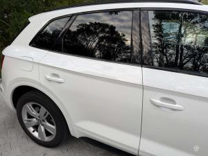 Balts Audi Q5 2020 Viļņa, ar dzinēja tilpumu 1.98 L un nobraukumu 71 tūkst. km par 31000 €, foto 16 vietnē AUTOMOTO.COM.LV