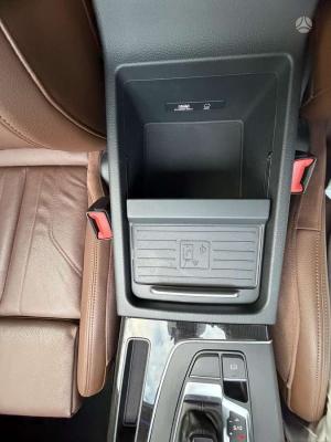 Balts Audi Q5 2020 Viļņa, ar dzinēja tilpumu 1.98 L un nobraukumu 71 tūkst. km par 31000 €, foto 24 vietnē AUTOMOTO.COM.LV