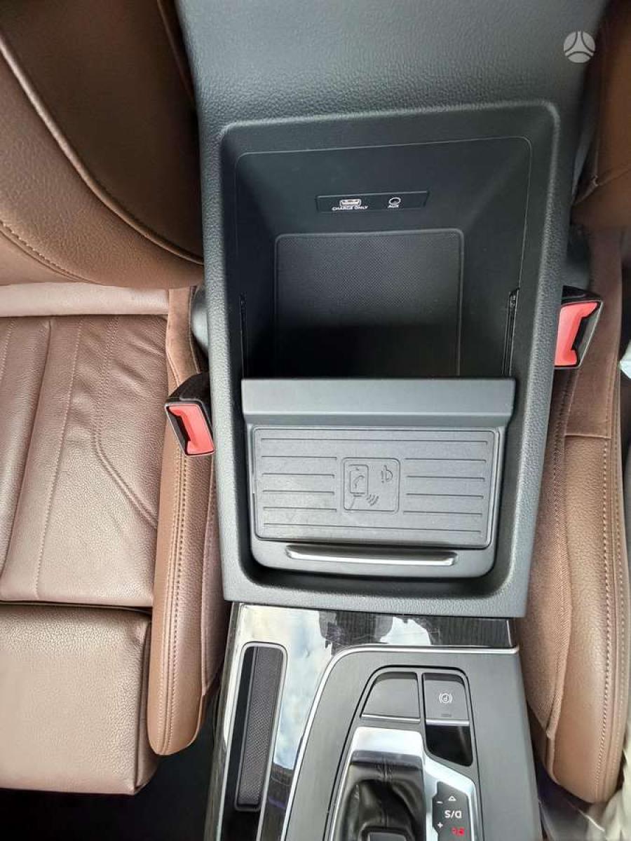 Balts Audi Q5 2020 Viļņa, ar dzinēja tilpumu 1.98 L un nobraukumu 71 tūkst. km par 31000 €, foto 24 vietnē AUTOMOTO.COM.LV