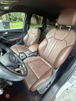 Balts Audi Q5 2020 Viļņa, ar dzinēja tilpumu 1.98 L un nobraukumu 71 tūkst. km par 31000 €, foto 26 vietnē AUTOMOTO.COM.LV