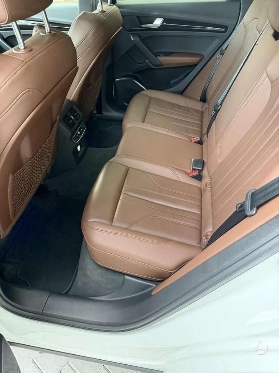 Balts Audi Q5 2020 Viļņa, ar dzinēja tilpumu 1.98 L un nobraukumu 71 tūkst. km par 31000 €, foto 30 vietnē AUTOMOTO.COM.LV