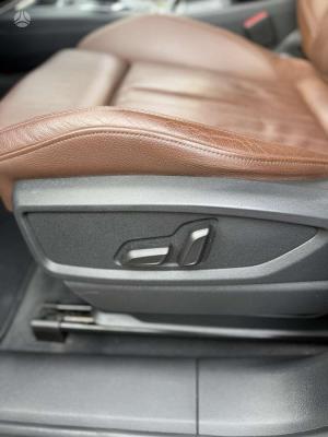 Balts Audi Q5 2020 Viļņa, ar dzinēja tilpumu 1.98 L un nobraukumu 71 tūkst. km par 31000 €, foto 39 vietnē AUTOMOTO.COM.LV