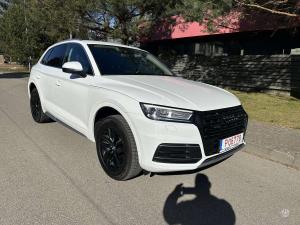 White Audi Q5 2020 in Vilnius, with an engine capacity of 1.98 L and mileage of 77 thousand km for 20999 €, photo 3 on AUTOMOTO.COM.LV