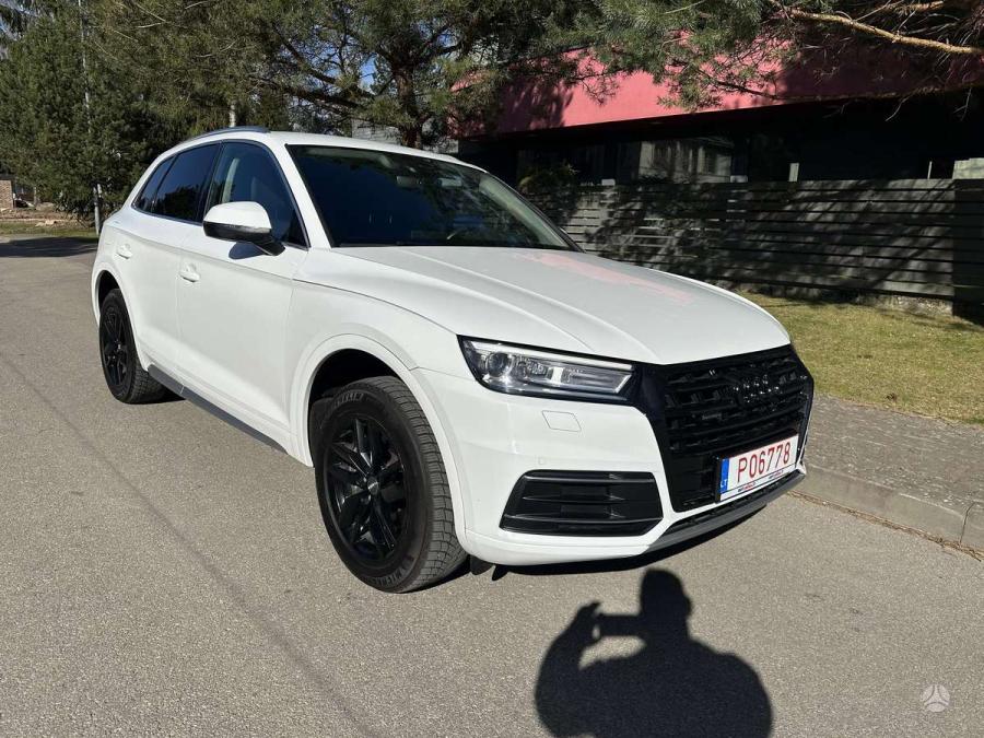 White Audi Q5 2020 in Vilnius, with an engine capacity of 1.98 L and mileage of 77 thousand km for 20999 €, photo 3 on AUTOMOTO.COM.LV
