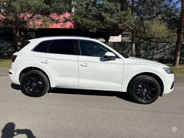 Balts Audi Q5 2020 Viļņa, ar dzinēja tilpumu 1.98 L un nobraukumu 77 tūkst. km par 20999 €, foto 5 vietnē AUTOMOTO.COM.LV