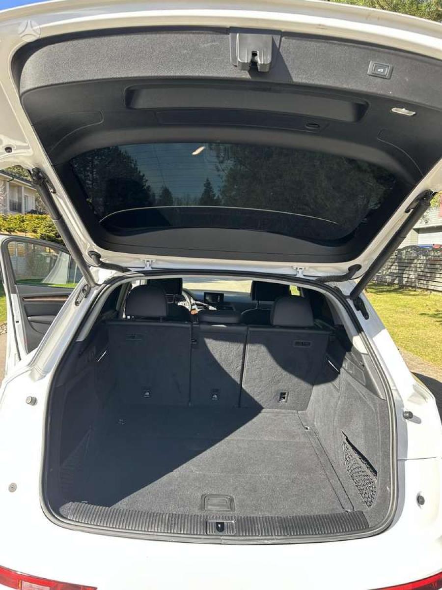 White Audi Q5 2020 in Vilnius, with an engine capacity of 1.98 L and mileage of 77 thousand km for 20999 €, photo 22 on AUTOMOTO.COM.LV