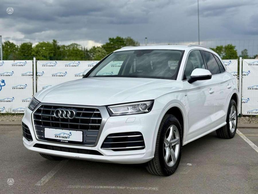 White Audi Q5 2020 in Vilnius, with an engine capacity of 1.98 L and mileage of 118 thousand km for 24999 €, photo 1 on AUTOMOTO.COM.LV