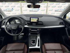 White Audi Q5 2020 in Vilnius, with an engine capacity of 1.98 L and mileage of 118 thousand km for 24999 €, photo 6 on AUTOMOTO.COM.LV