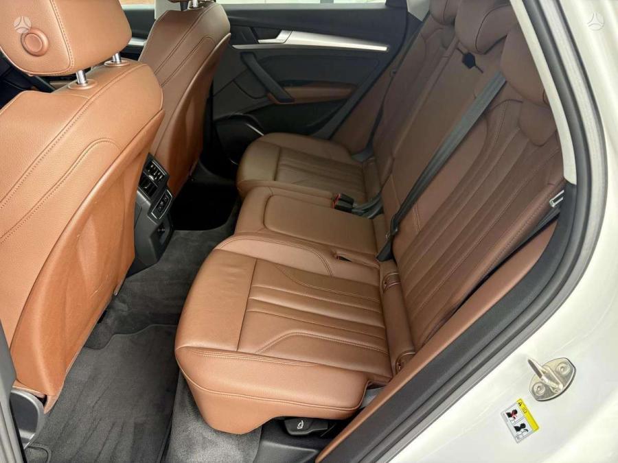 White Audi Q5 2020 in Vilnius, with an engine capacity of 1.98 L and mileage of 118 thousand km for 24999 €, photo 22 on AUTOMOTO.COM.LV