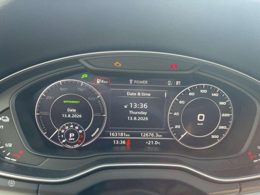 White Audi Q5 2020 in Vilnius, with an engine capacity of 1.98 L and mileage of 163 thousand km for 25490 €, photo 14 on AUTOMOTO.COM.LV
