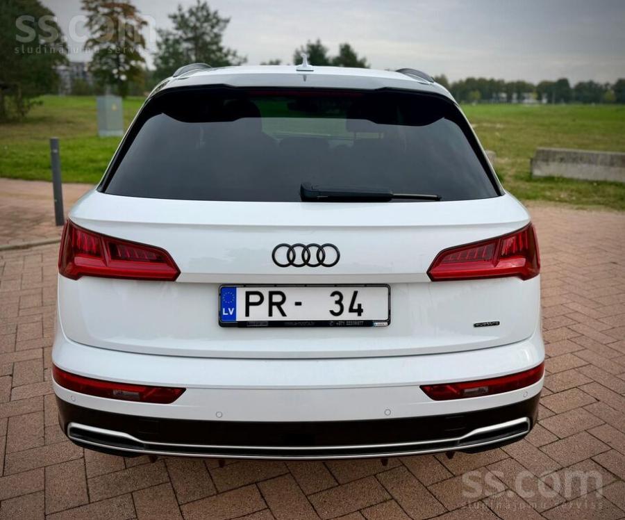Balts Audi Q5 2020 Rīga, ar dzinēja tilpumu 2.00 L un nobraukumu 134 tūkst. km par 24800 €, foto 5 vietnē AUTOMOTO.COM.LV